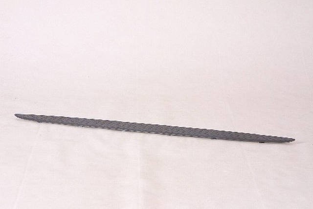 Grille molding all – TOYOTA TUNDRA 2007-2009 – Fordon